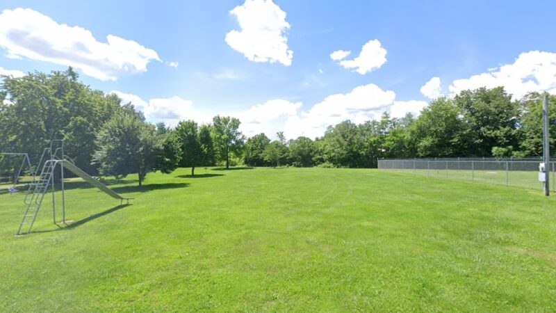 Dahlgren Northside Park - Dahlgren, IL | Bark Park Finder