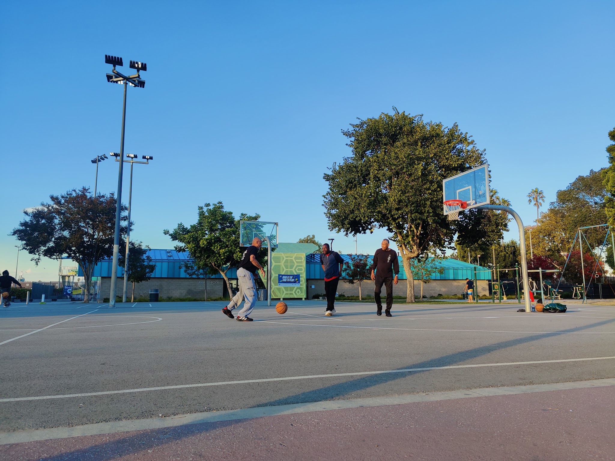 van ness park and rec - Los Angeles, CA | Bark Park Finder