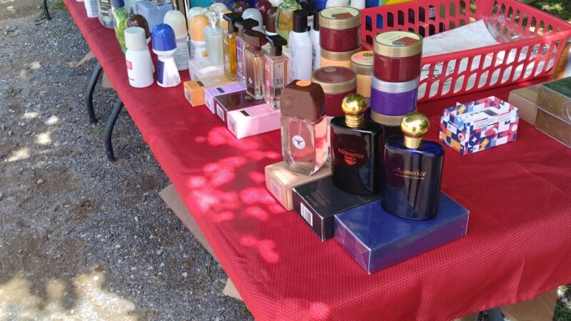 Dog Days Flea Market - Ardmore, TN | Bark Park Finder
